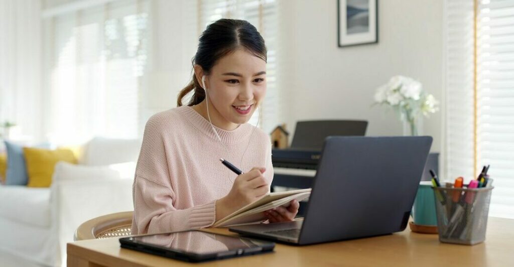 Is it okay to use “according to me” in a sentence? - Lingoda