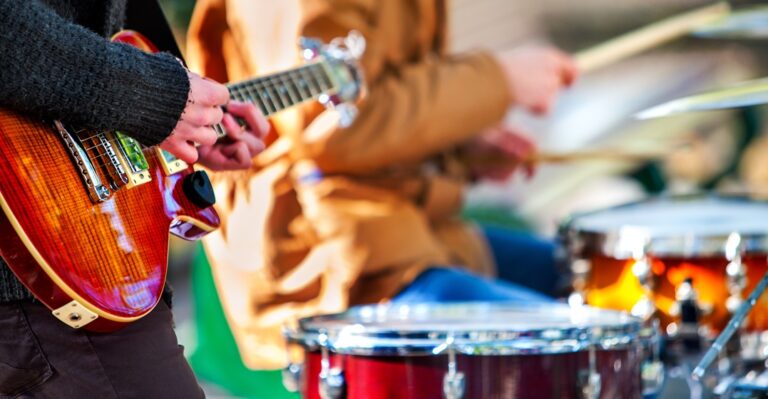 Die 6 erfolgreichsten Schweizer Musiker und Bands - Lingoda