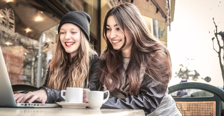 10 best Spanish vloggers and YouTubers - Lingoda